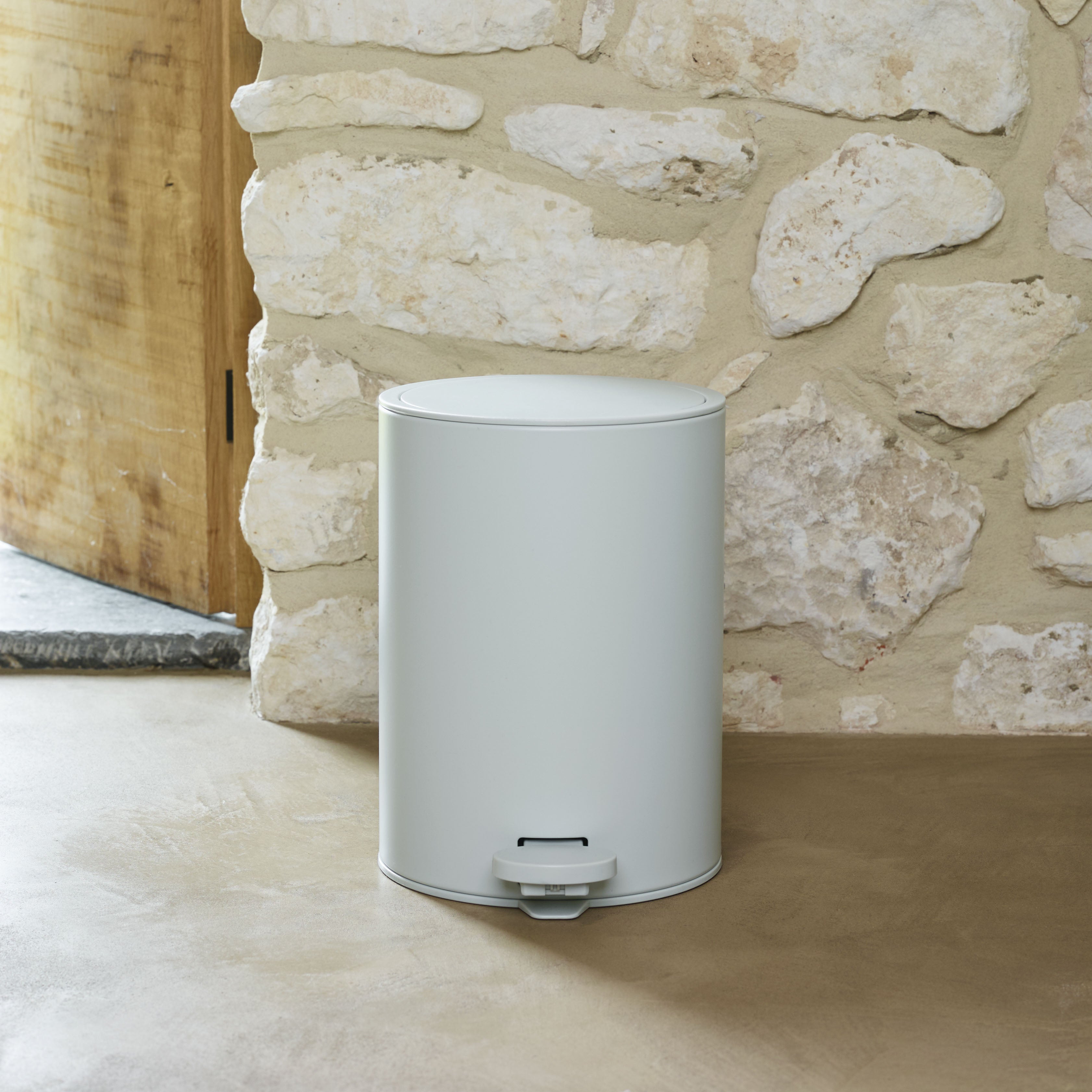 WASTE BINS – Aquanova